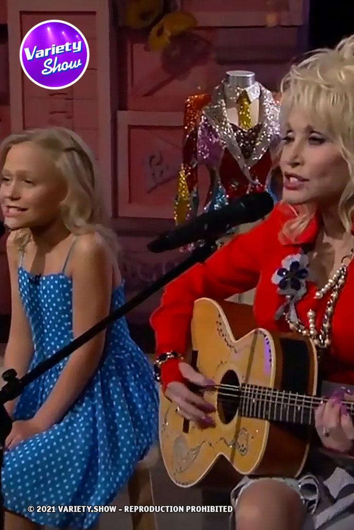 9-year-old looks and sounds EXACTLY like Dolly Parton – Variety Show