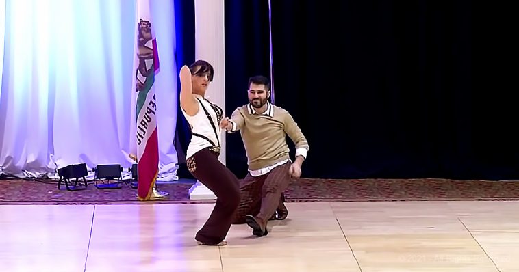 Unconventional dance routine forces judges to their feet – Variety Show