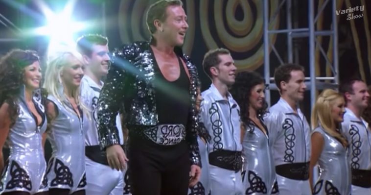 Michael Flatley’s unique ‘Feet of Flames’ routine Irish dance – Variety ...